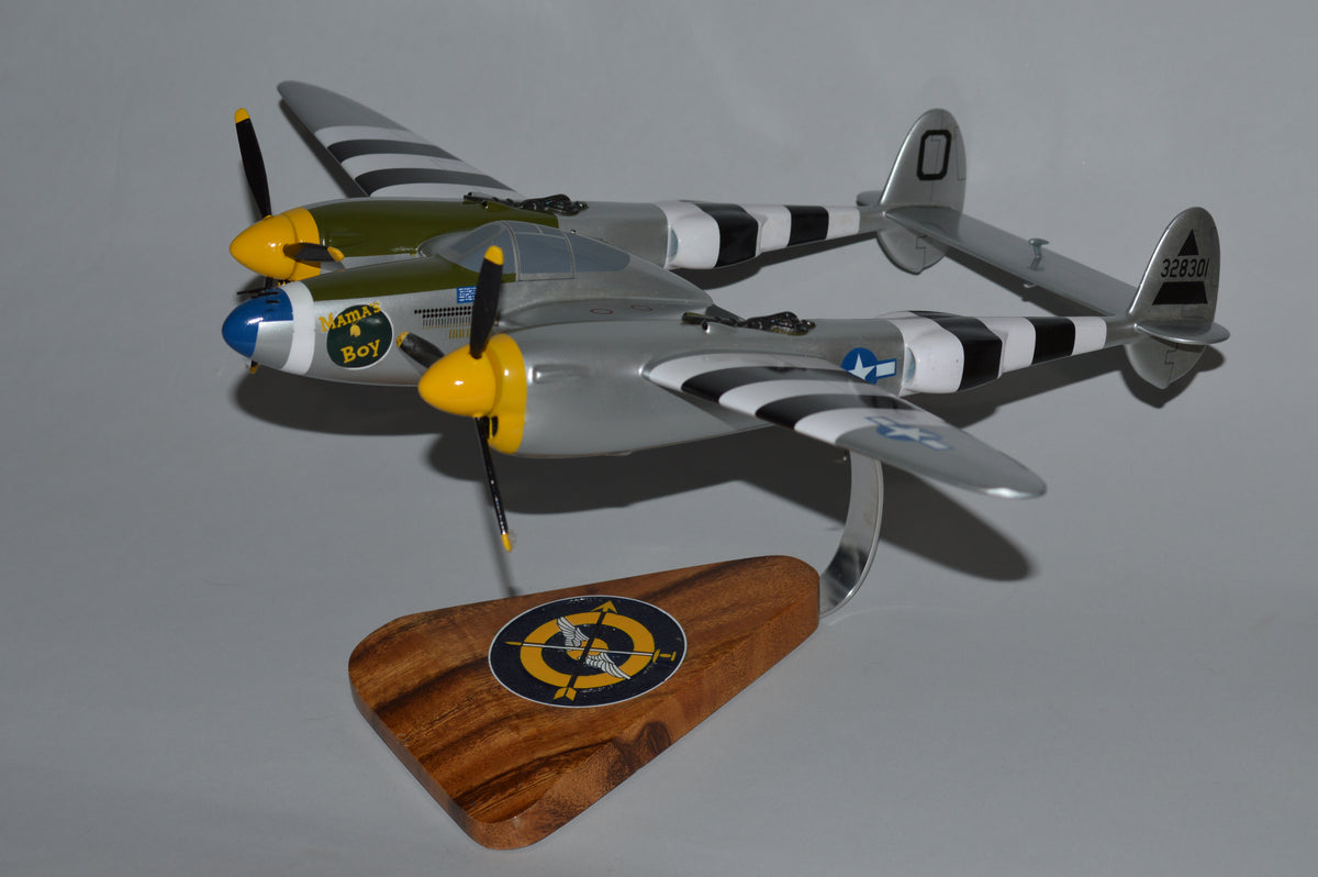 P-38 Lightning Mama's Boy – Scalecraft
