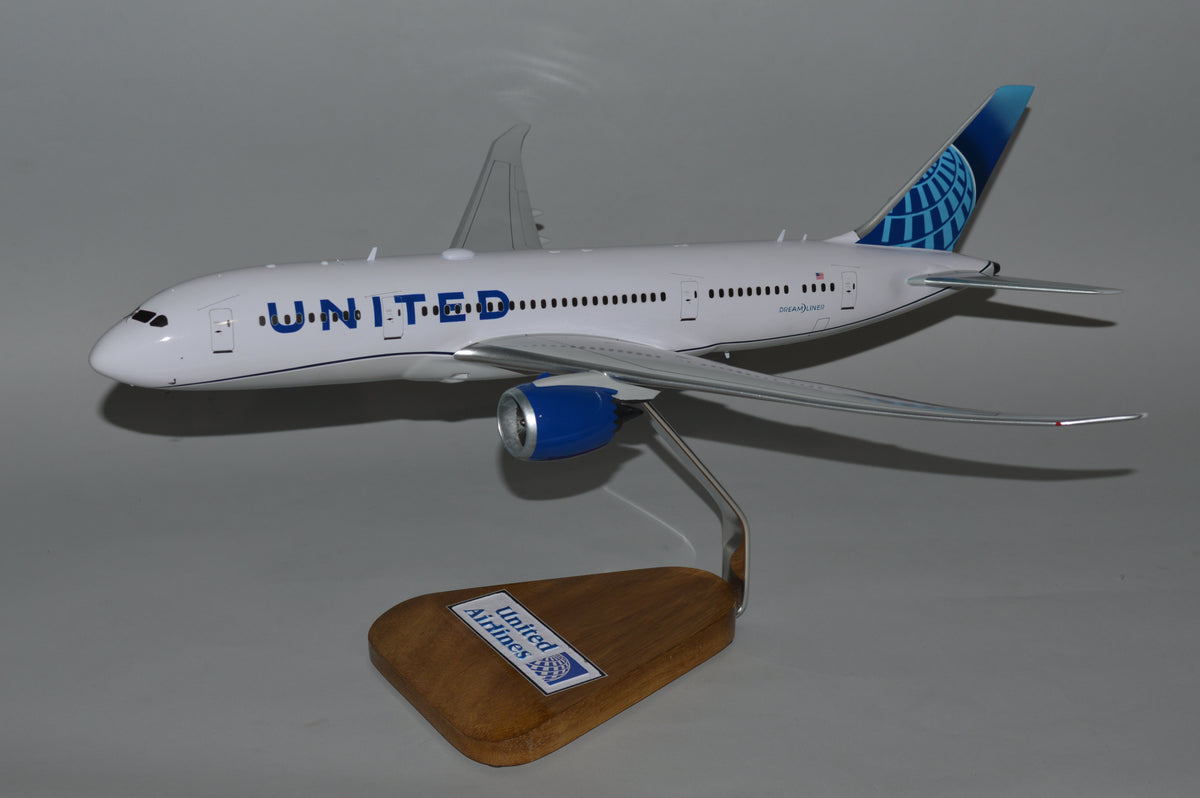 Boeing 787 United new livery – Scalecraft
