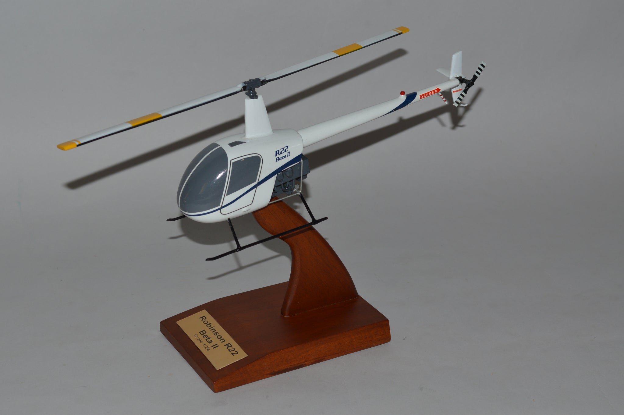 Robinson R22 Helicopter – Scalecraft