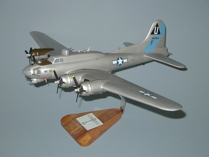 B-17 Flying Fortress / Large – Scalecraft