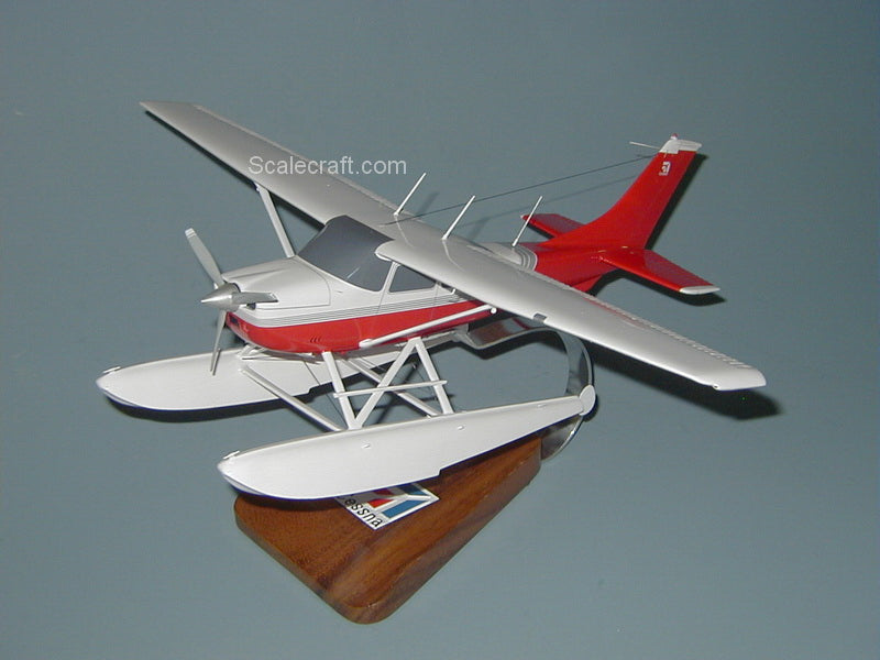 Cessna 182 / Floatplane – Scalecraft