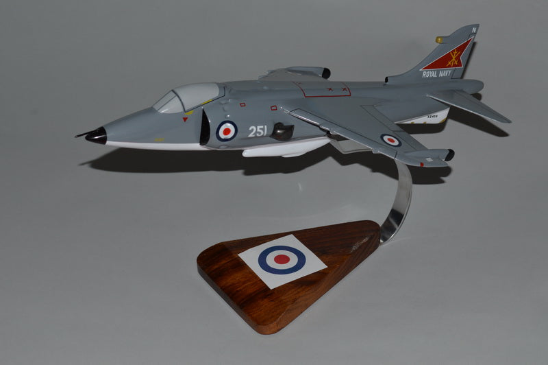 AV-8B Harrier / Royal Navy – Scalecraft