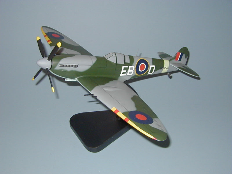 Spitfire Mk. IX – Scalecraft